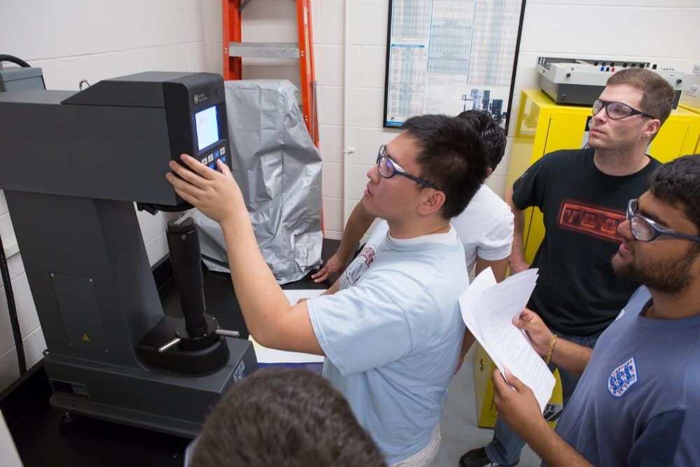Materials Testing Laboratory | Embry-Riddle Aeronautical University ...